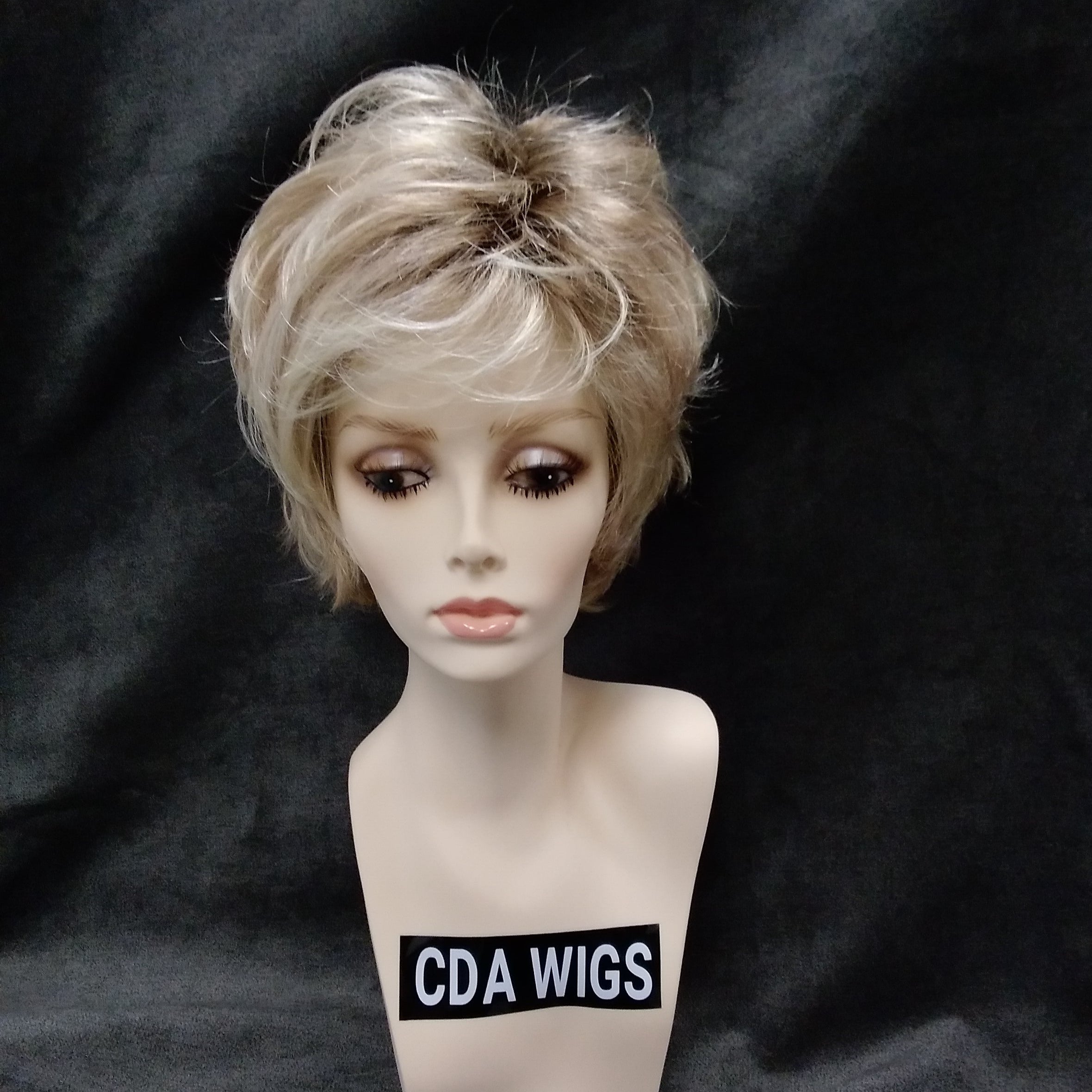 VAL LX, HAND TIED, LACE FRONT, SHORT LAYERS , Buy wigs at Coeur d'Alene ...